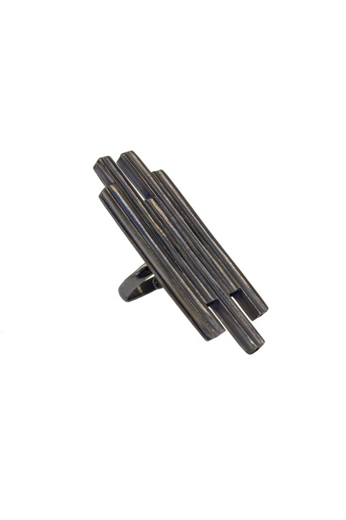 Buttress Ring Vertical | Toorya